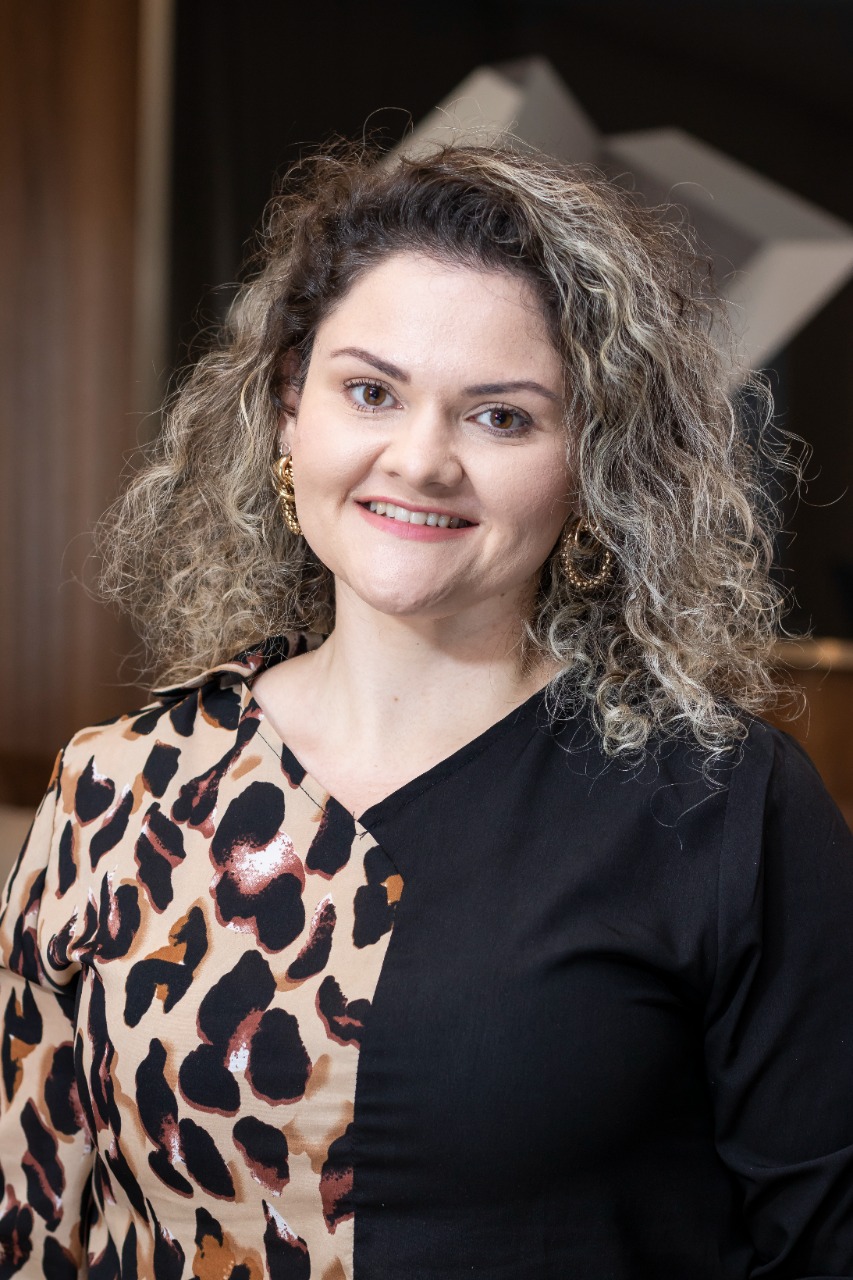 Isabela Cristina Ramos Torazzi - Brasil Salomao - Brasil Salomao